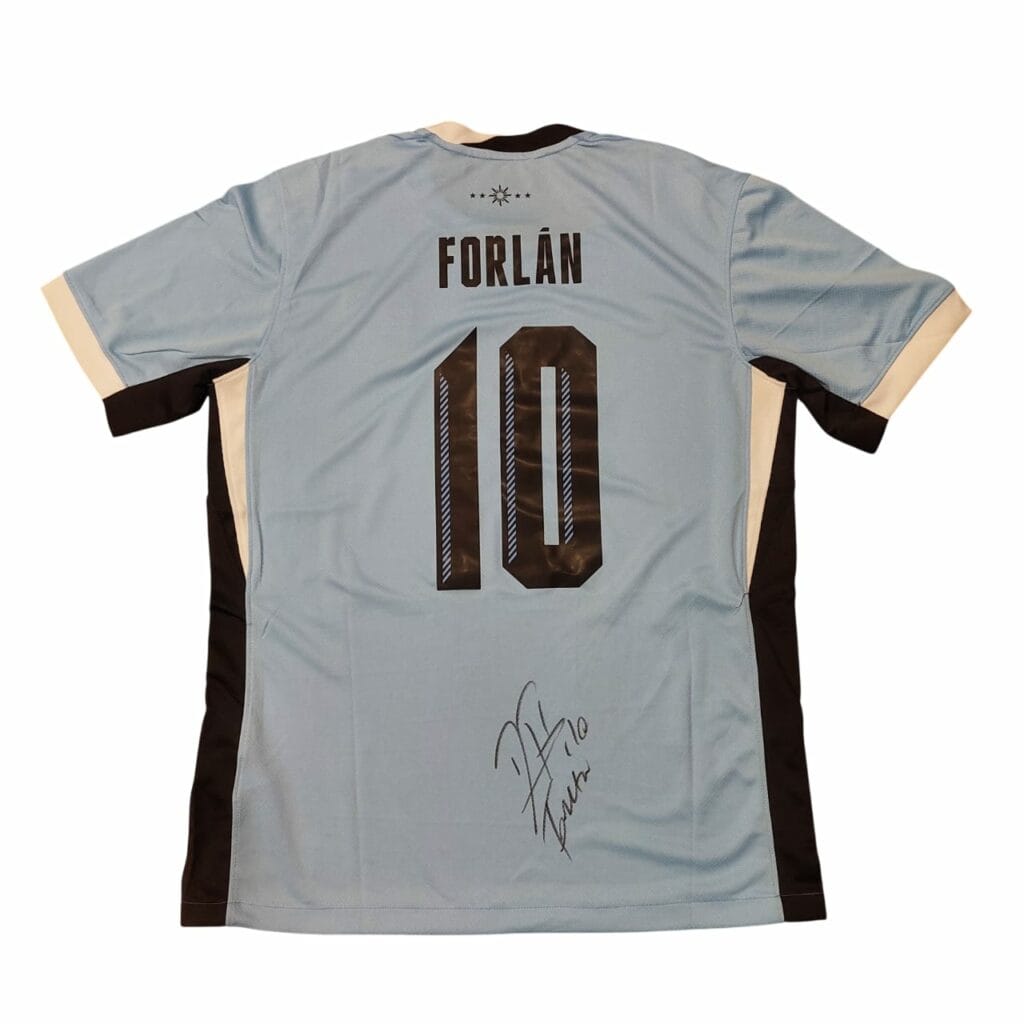 DEIGO FORLAN SIGNED URUGUAY FOOTBALL SHIRT - Grandstand Memorabilia